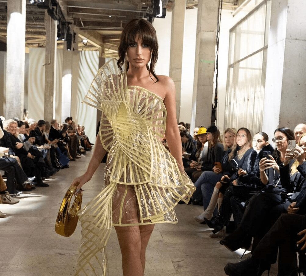 Diddi Jay at Paris Fashion Week in avant-garde creations by ELENA LUKA ...